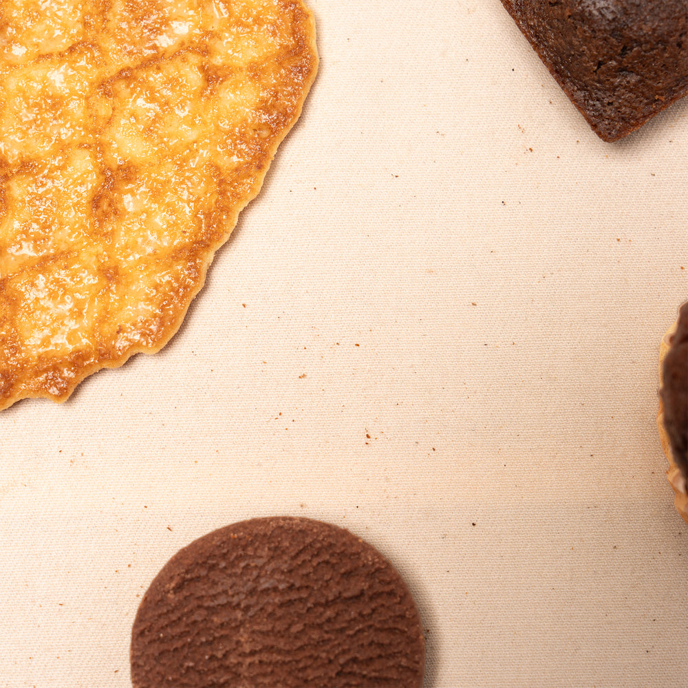 Choco Trip Enchanted Sweets Assortment (18 Pieces, 5 Flavors)